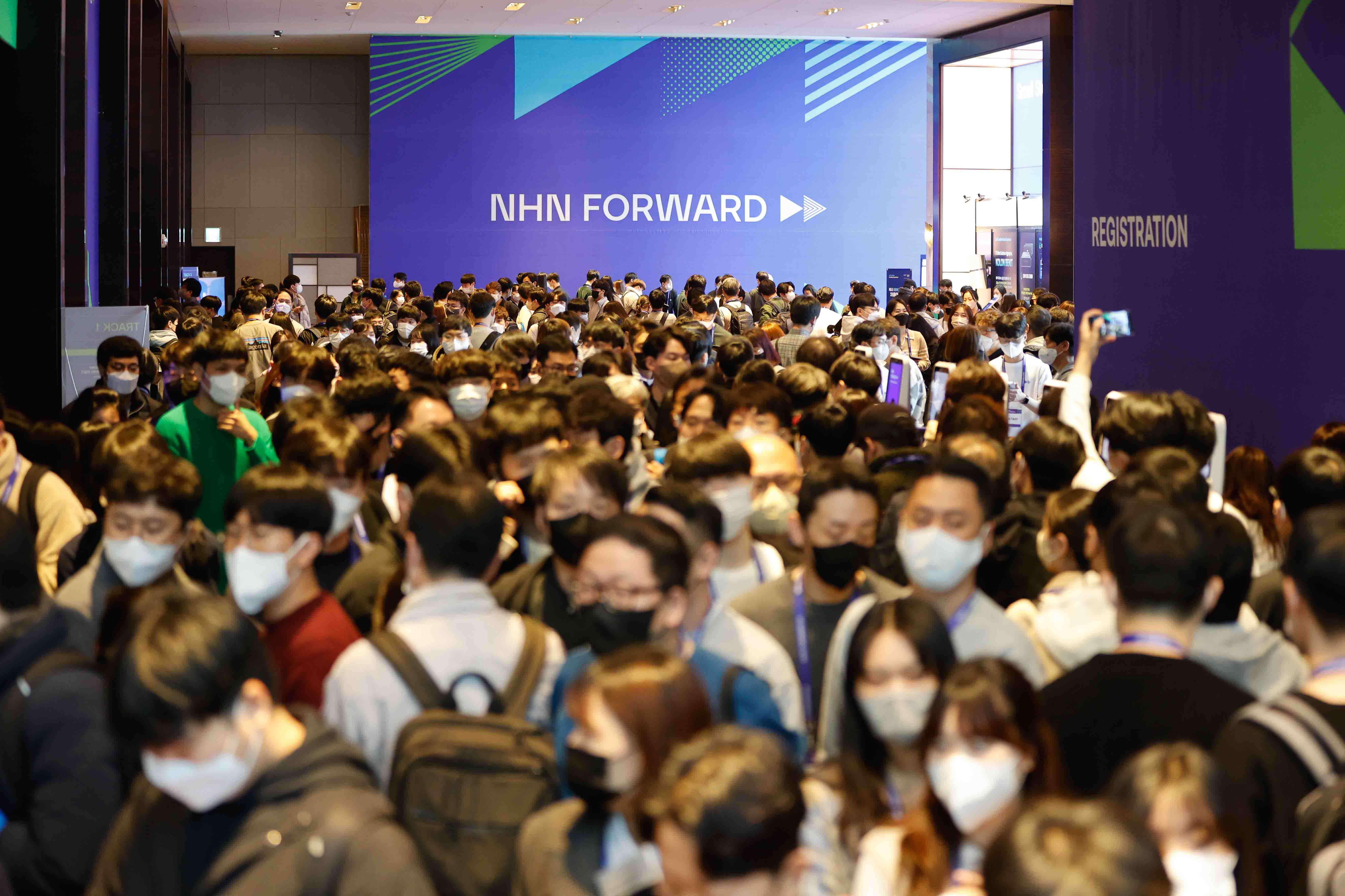 Graphos » NHN FORWARD